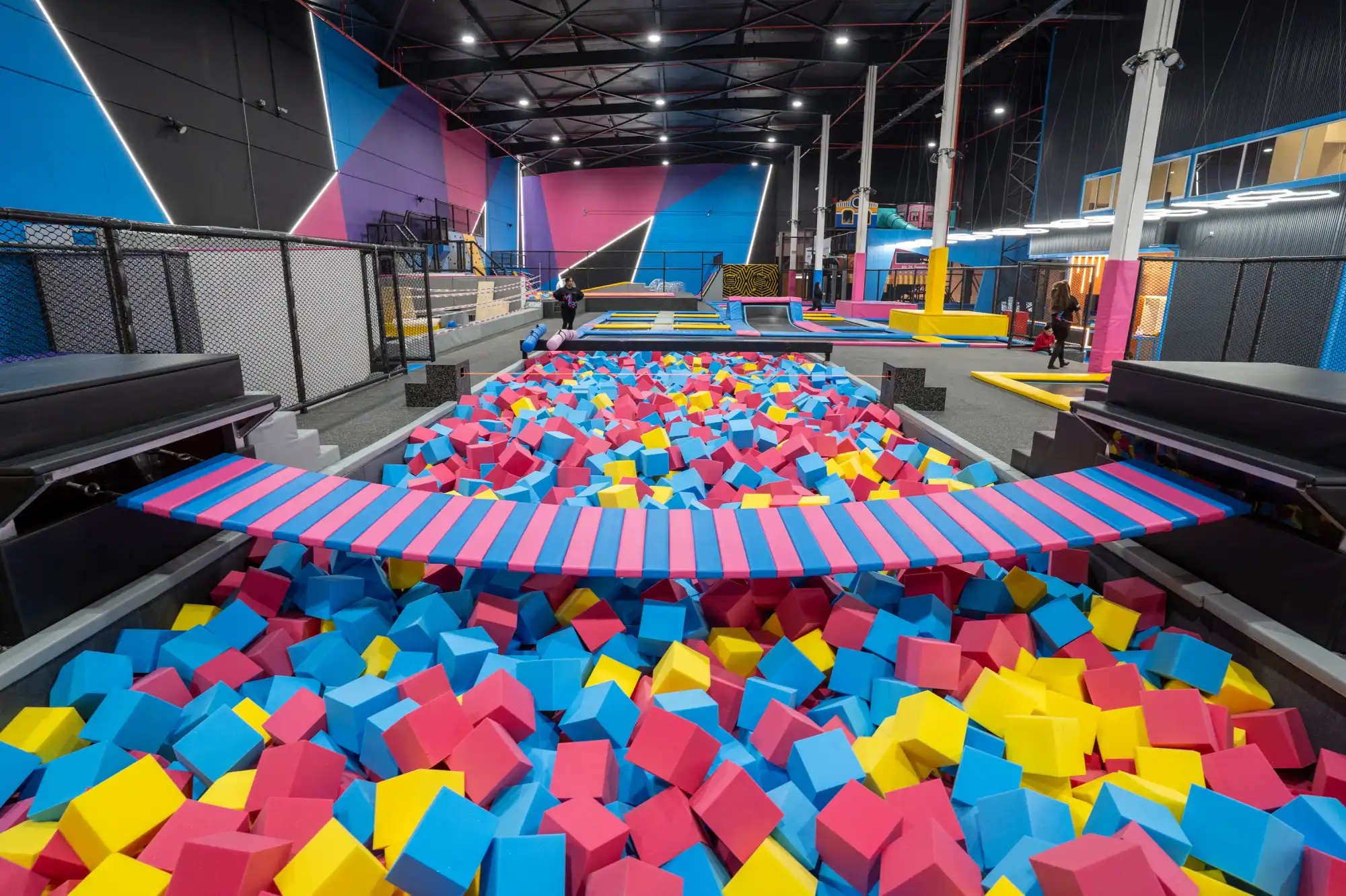 Parque de Trampolines y Cumpleaños en Chicureo | Jumper Park